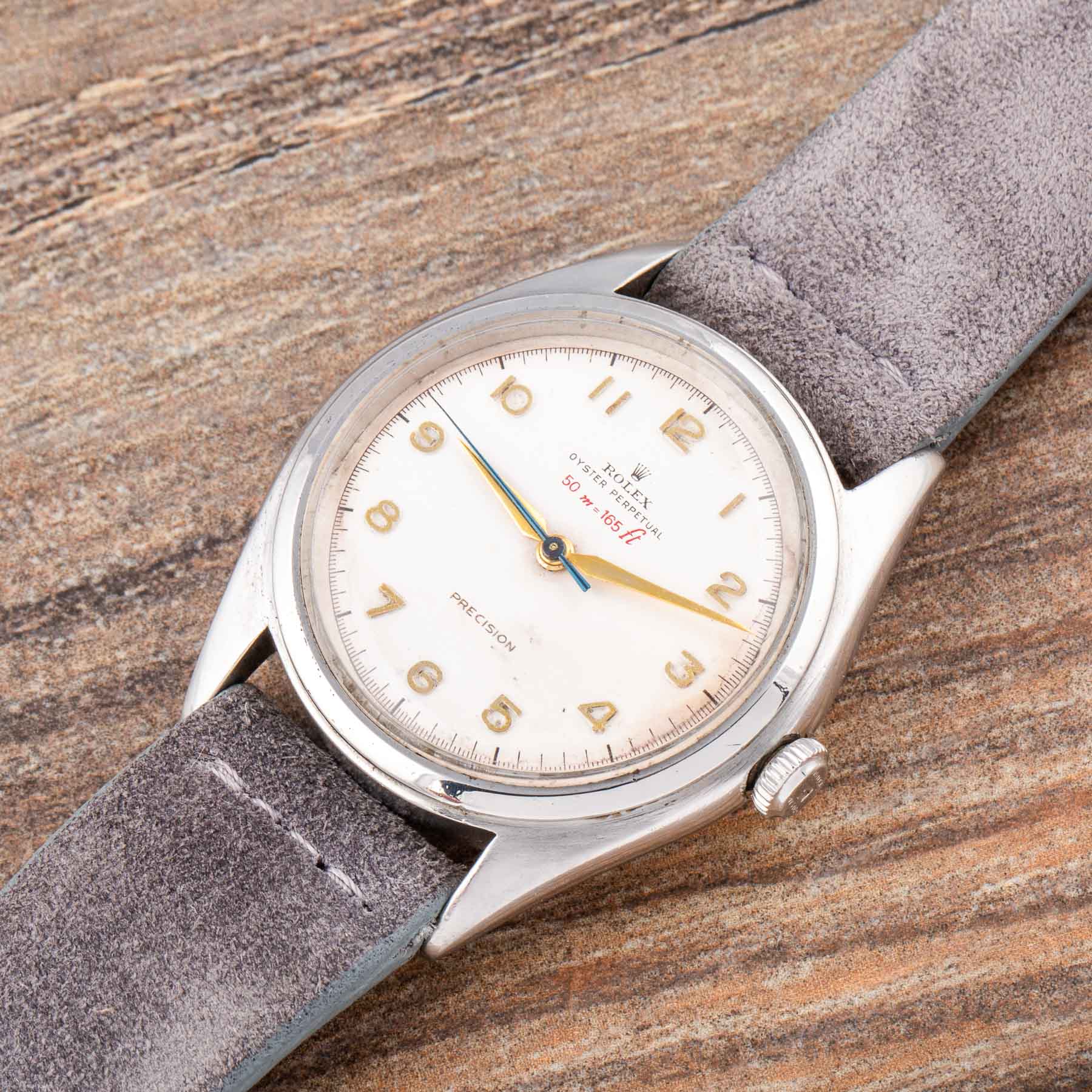 Caso Watches | BUBBLEBACK REF. 5028 RED WRITING - Caso Watches