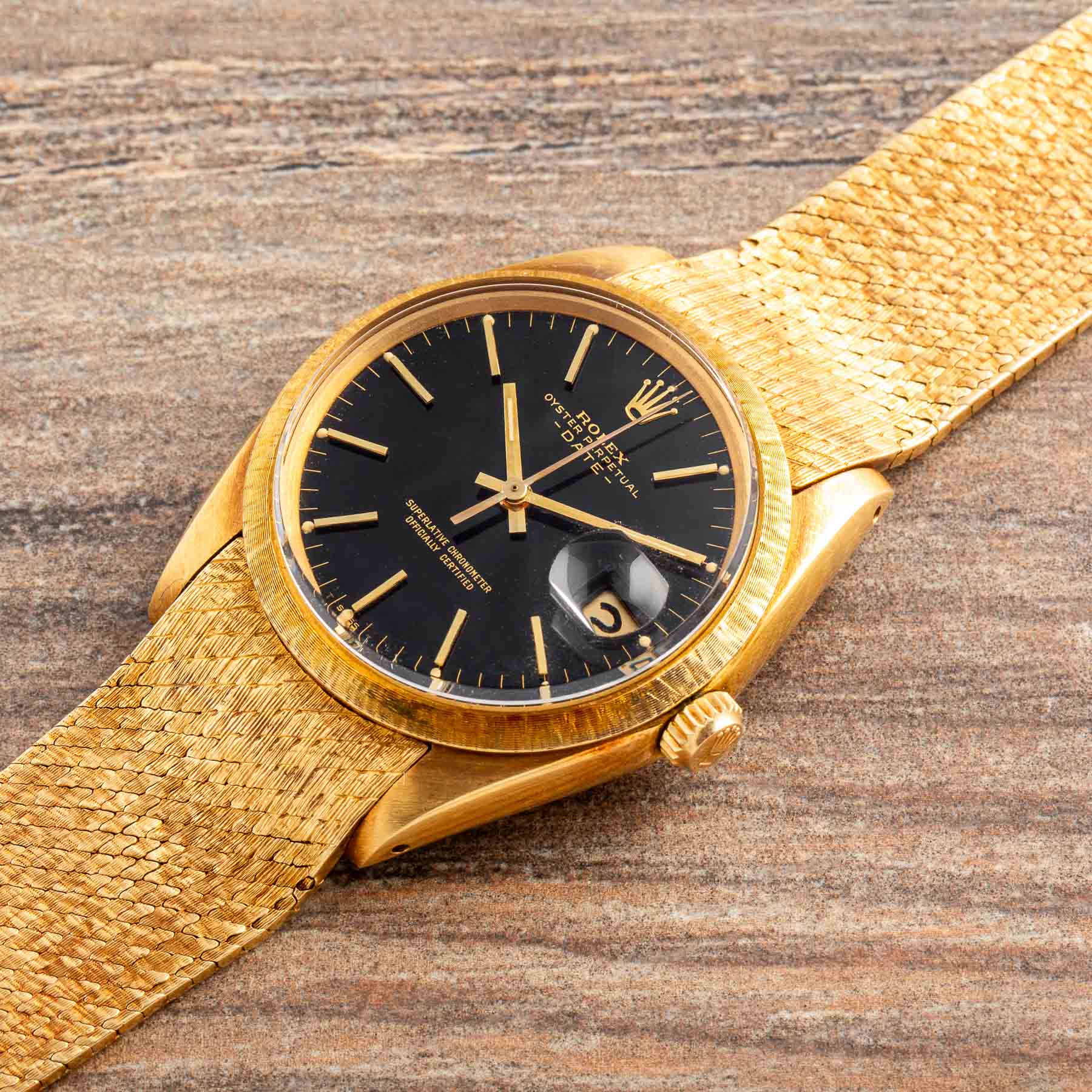 Caso Watches | DATE REF. 1511 GILT DIAL WITH BRACELET - Caso Watches
